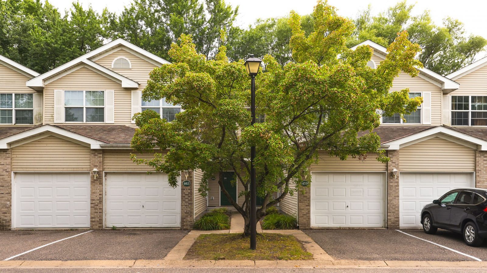 Communities - Lakeside Townhomes